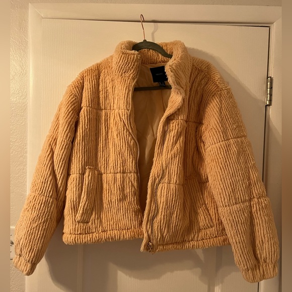 Forever 21 | Jackets & Coats | Forever 2 Ribbed Puffer Jacket Size L ...
